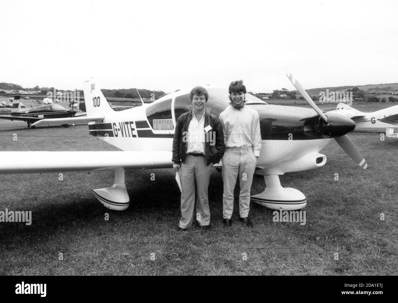NICK AND SIMON SNOOK WINNERS OF THE 1985 DIGITAL SCHNEIDER TROPHY RACE ...