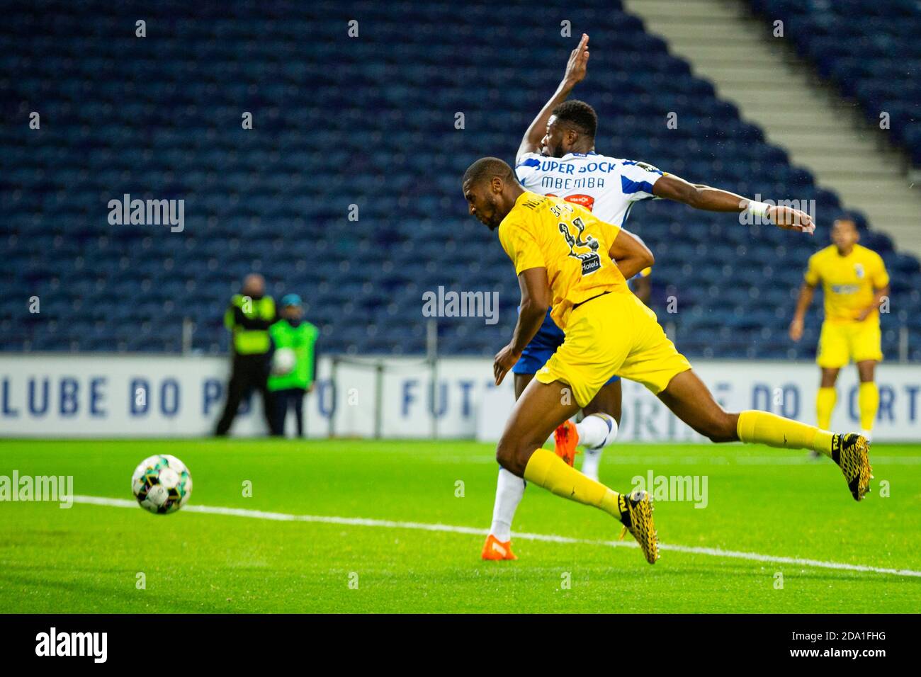 Portimonense porto hi-res stock photography and images - Alamy