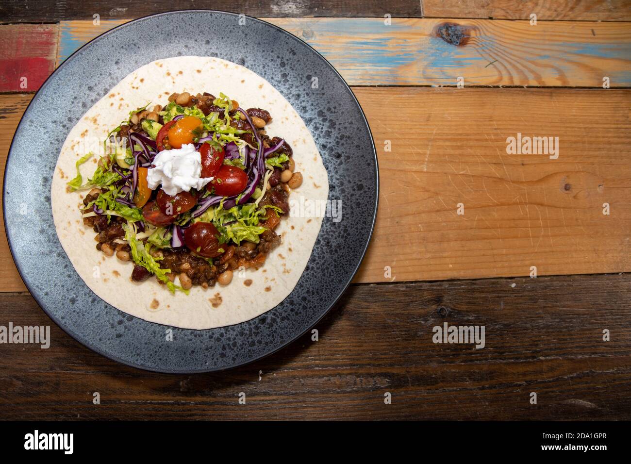 Smoky wrap hi-res stock photography and images - Alamy