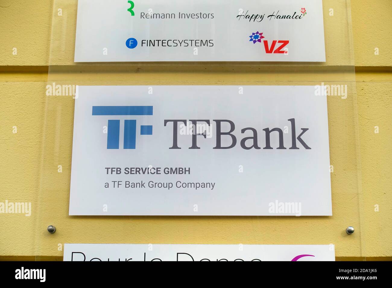 Tf bank hi-res stock photography and images - Alamy