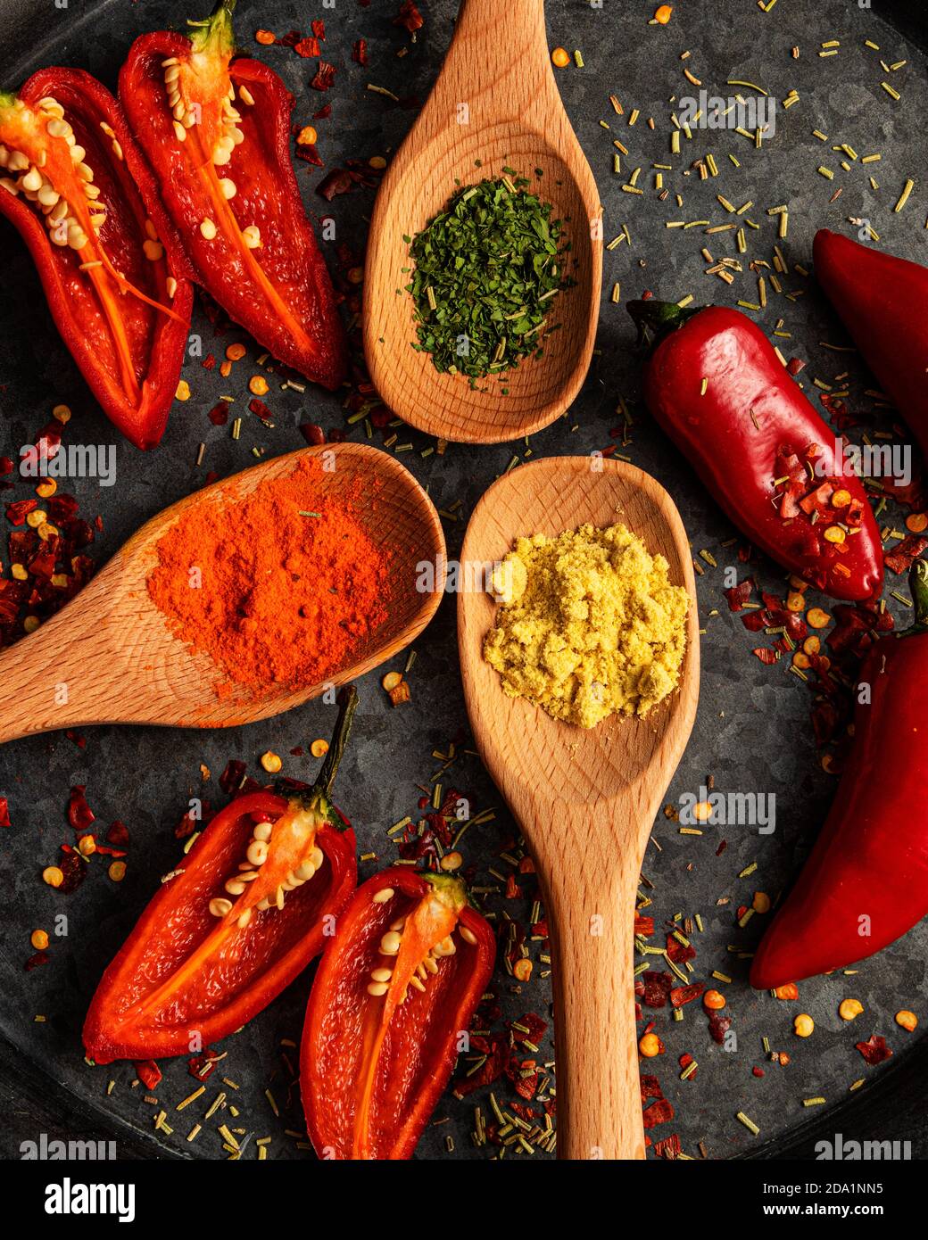 Peppers on iron skilled pan hi-res stock photography and images - Alamy