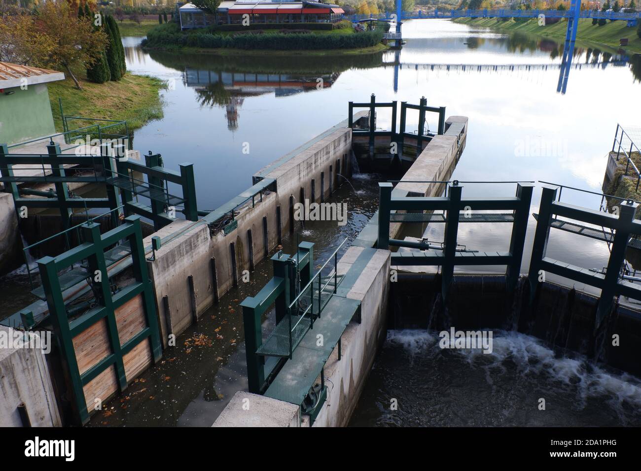 Dam hatch hi-res stock photography and images - Alamy