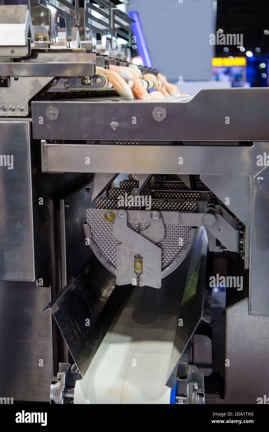 Food grading hi-res stock photography and images - Alamy