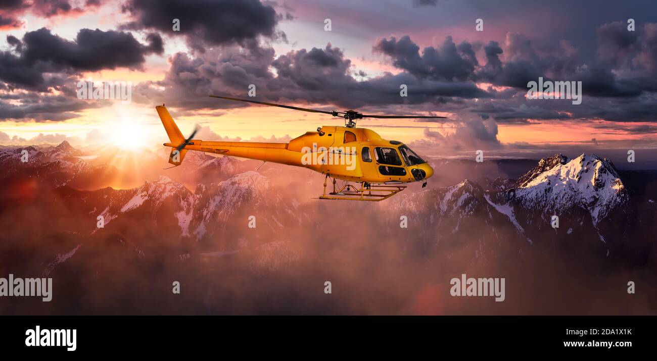 Yellow helicopter flying hi-res stock photography and images - Alamy