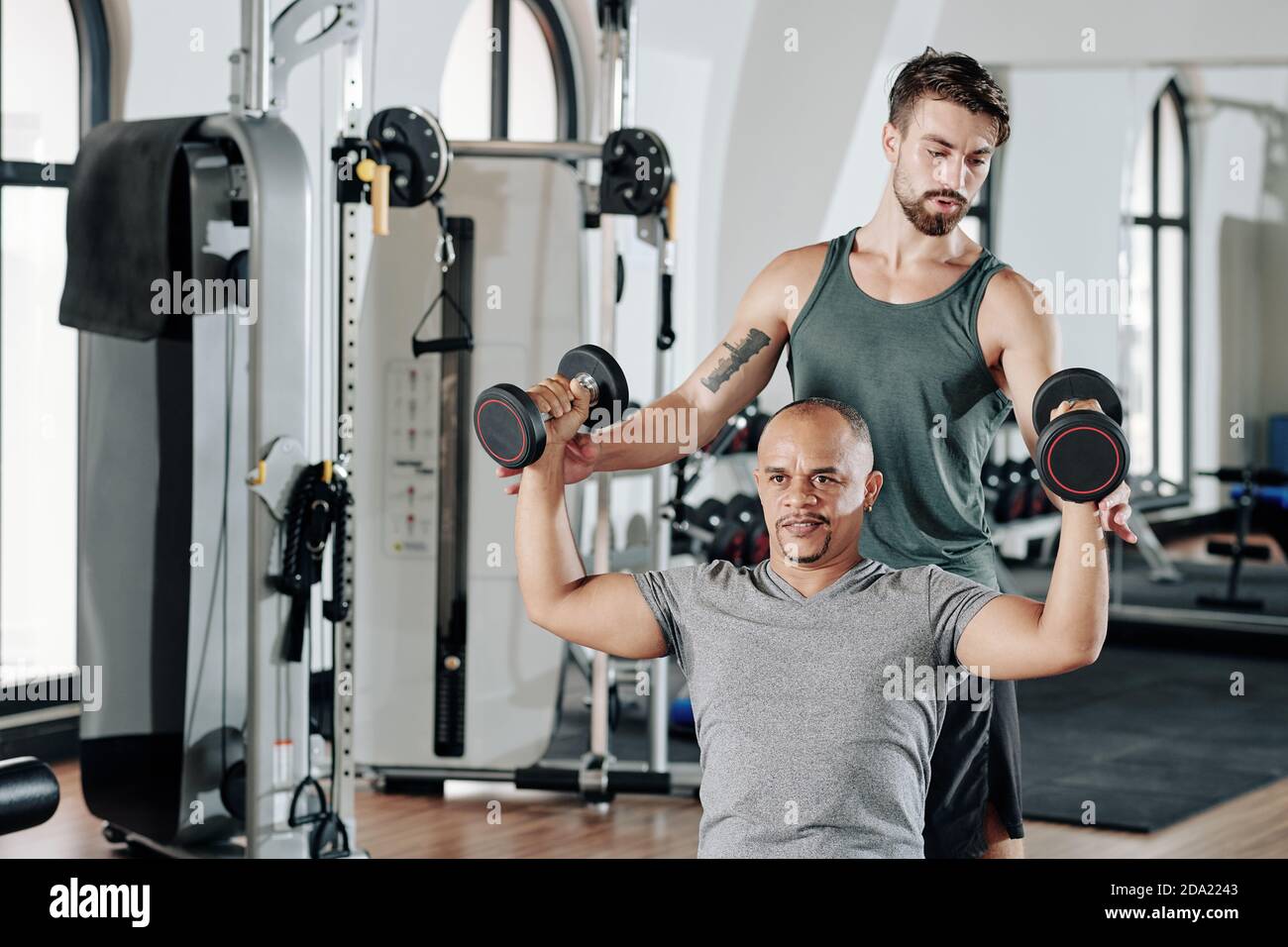 Tainer hi-res stock photography and images - Alamy