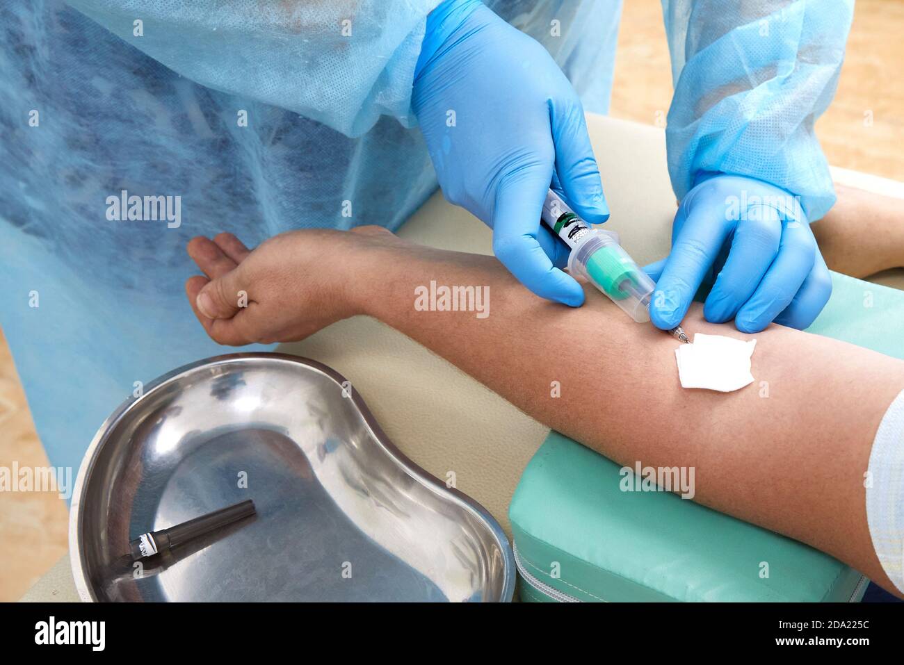 Nurse taking blood sample to make a test in laboratory Stock Photo - Alamy