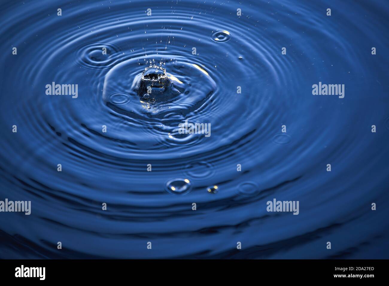 Water surface in motion making hi-res stock photography and images - Alamy
