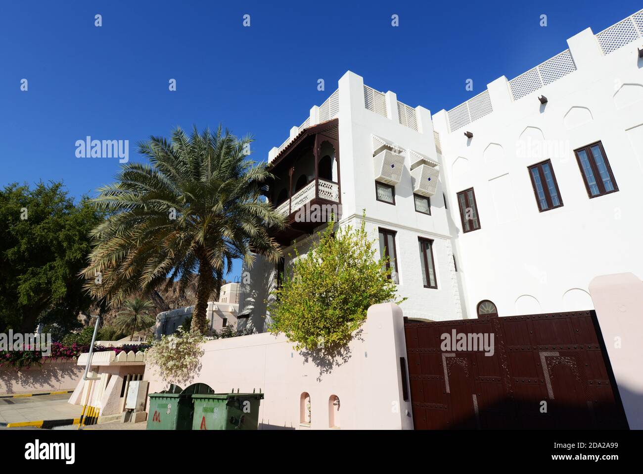 Beautiful Omani buildings in old Muscat, Oman Stock Photo - Alamy