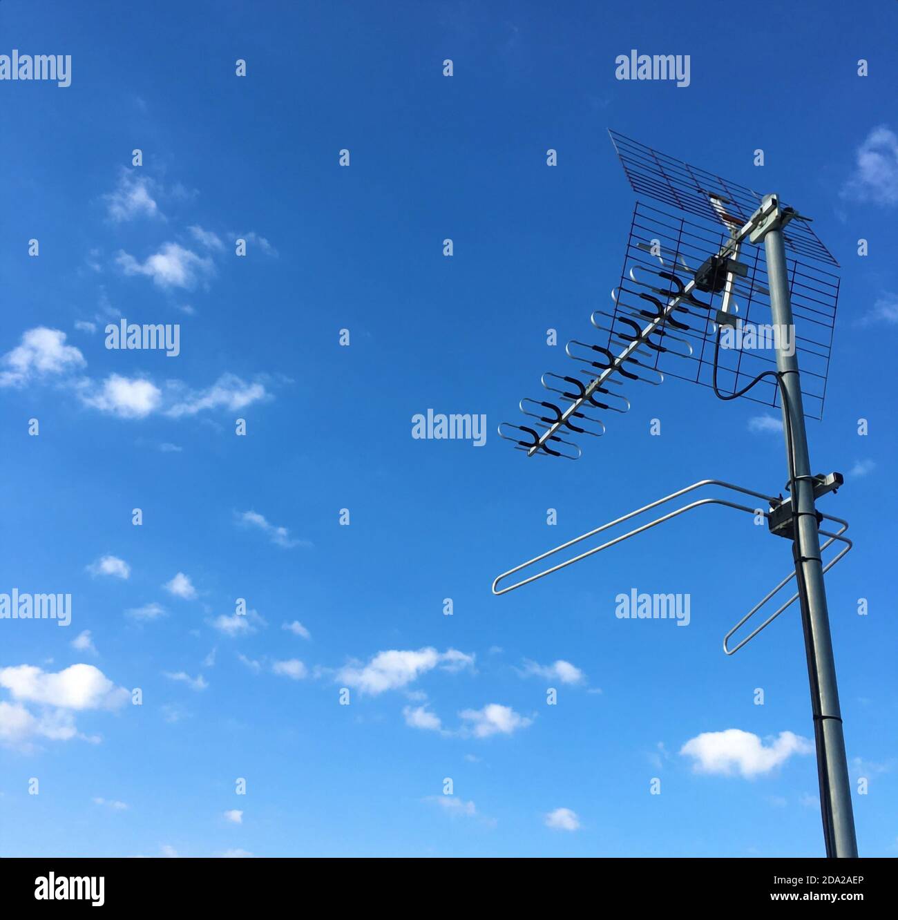 Tdt Antenna High Resolution Stock Photography and Images - Alamy