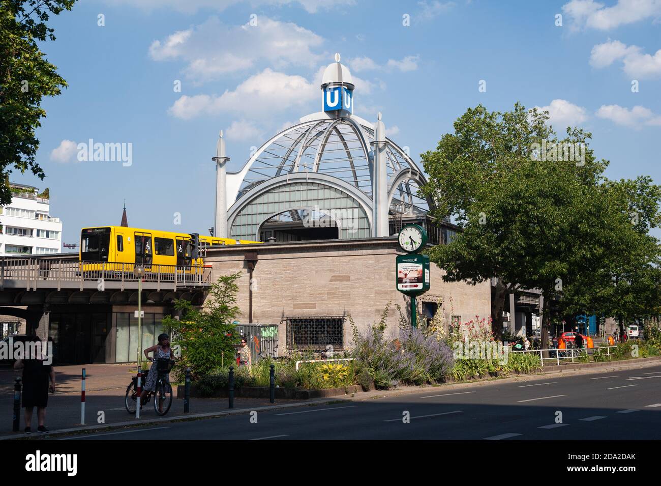 Berlin nollendorfplatz hi-res stock photography and images - Alamy