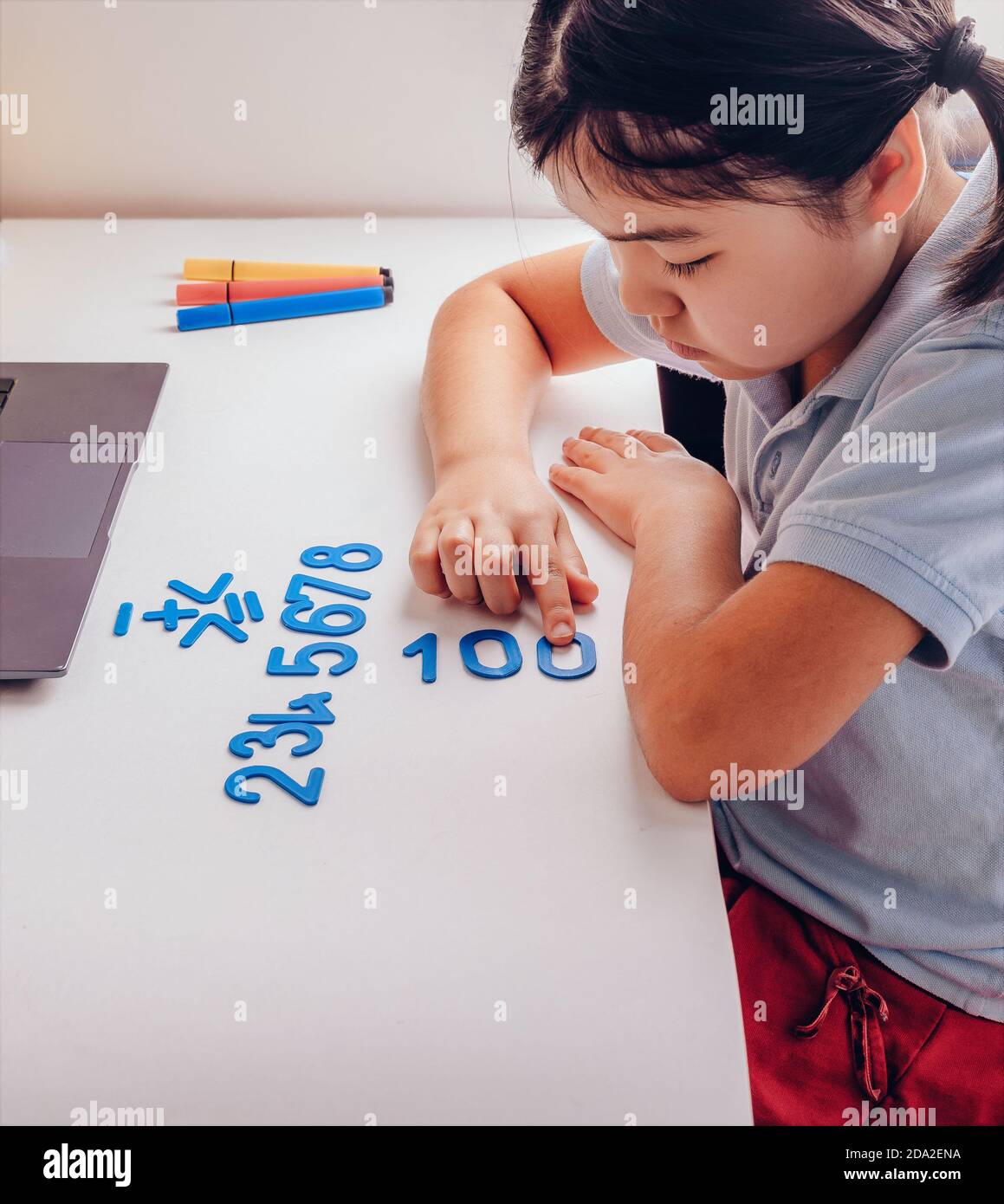 Zoom lesson teacher hi-res stock photography and images - Alamy