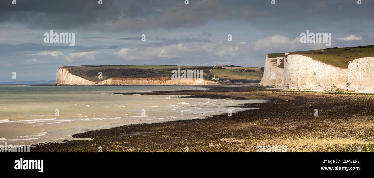 View along beach close hi-res stock photography and images - Alamy