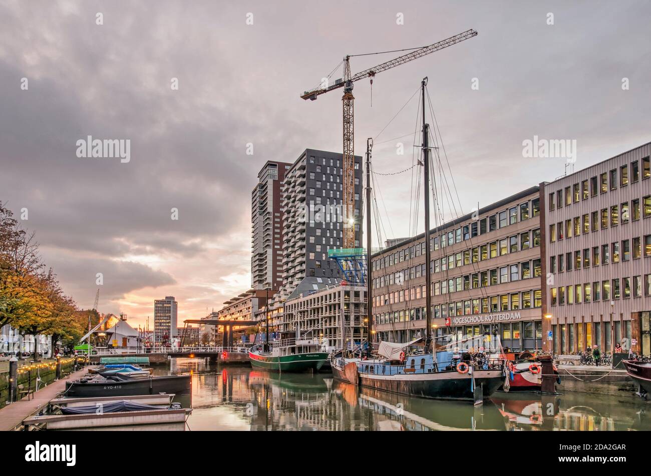 Rotterdam, The Netherlands, November 5, 2020: Dramatic sky at susnet ...