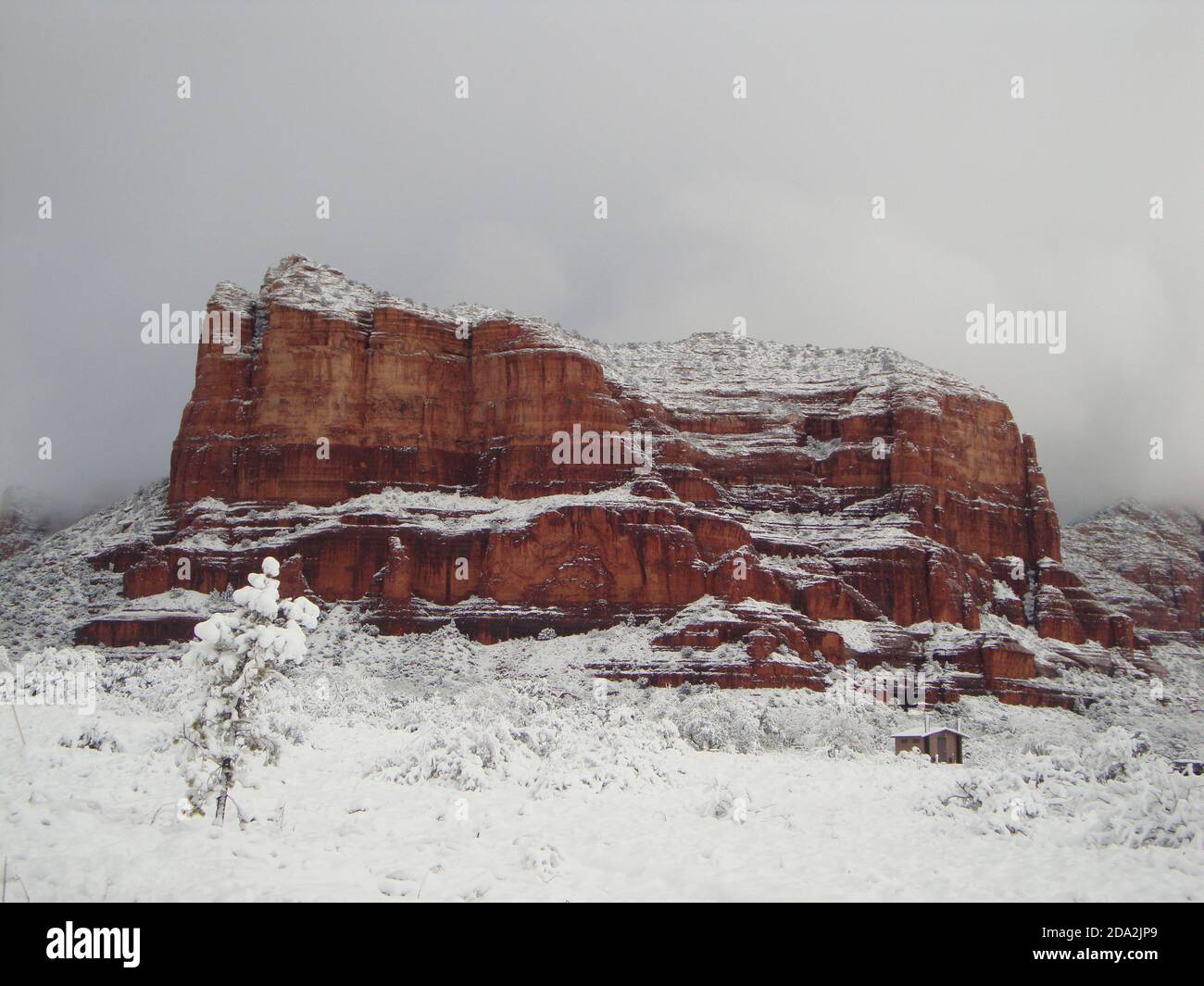 Arizona red rocks covered in snow, Bell Rock, Courthouse Butte Stock ...
