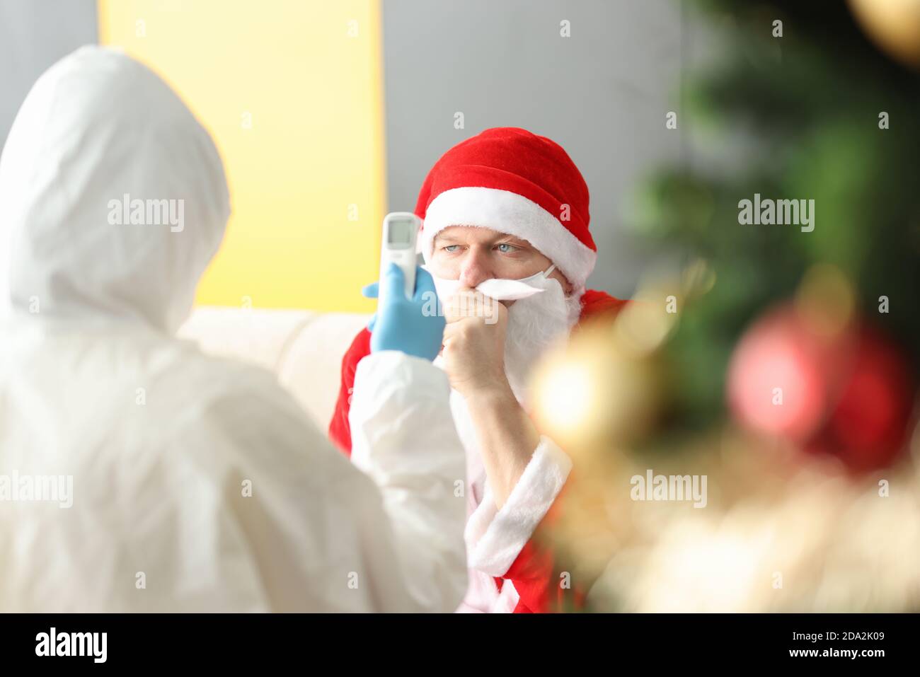 Sick santa claus hi-res stock photography and images - Alamy