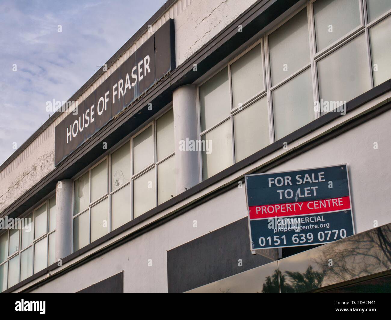 House of fraser building sign hi-res stock photography and images - Alamy