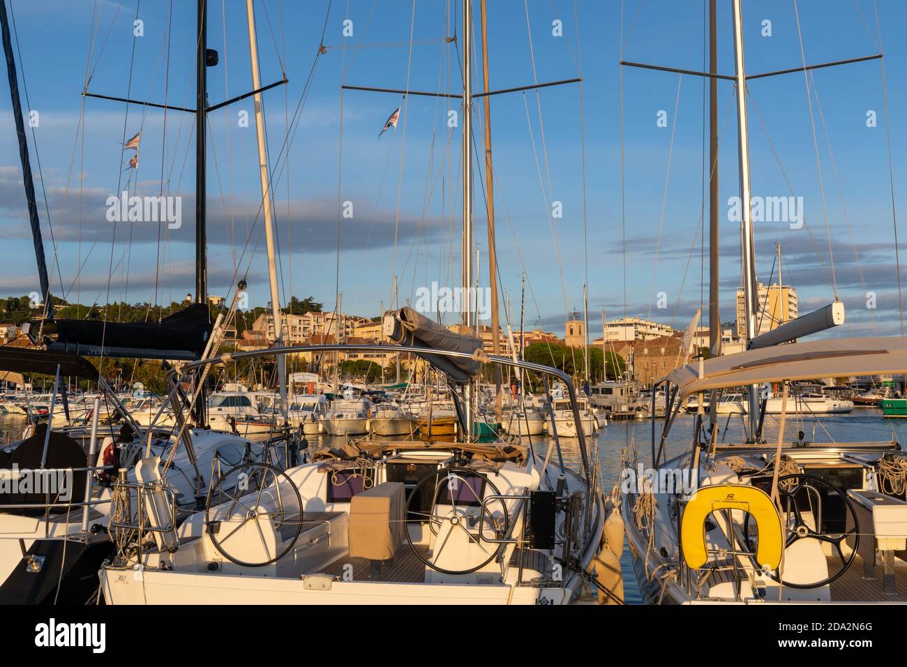 03 OCT 2019 - Sainte Maxime, Var, France - The port Stock Photo - Alamy