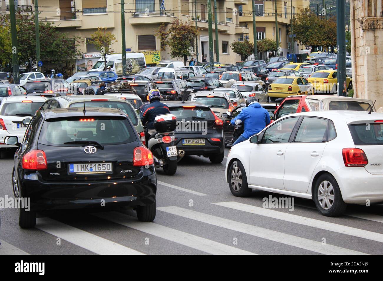Heavy traffic on the streets of Athens after the announcement for a ...