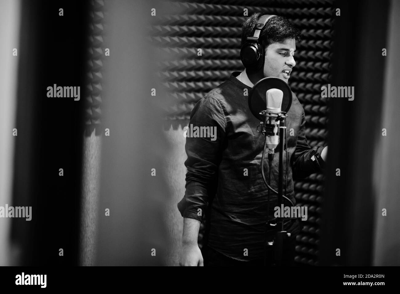 People recording song in Black and White Stock Photos & Images - Alamy
