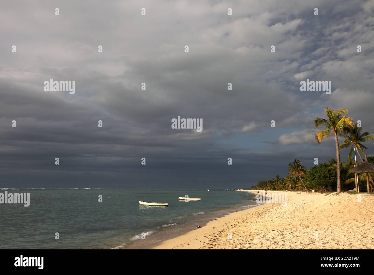 Storm on the beach - Mauritius Stock Photo - Alamy