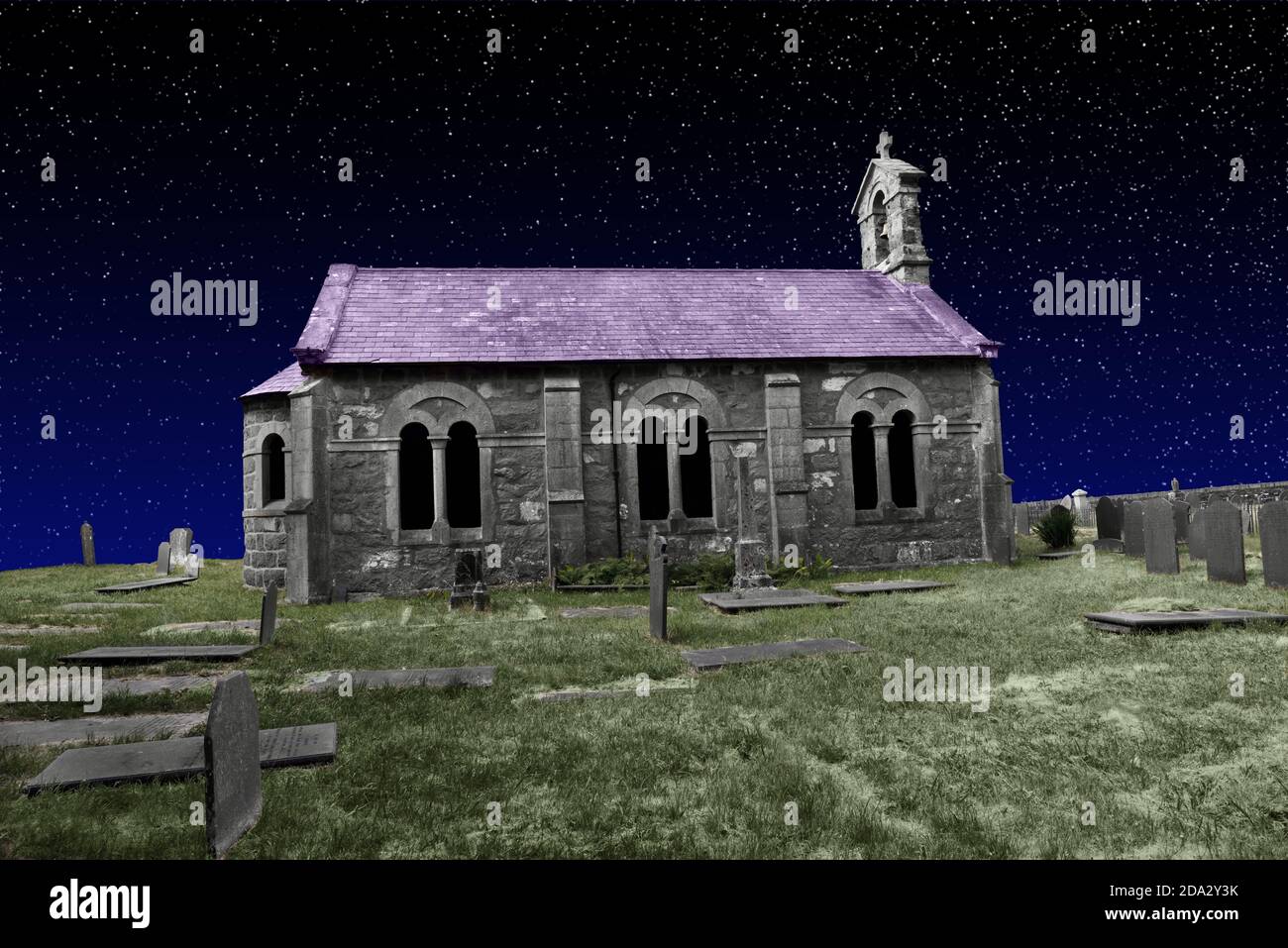 Sinister graveyard hi-res stock photography and images - Alamy