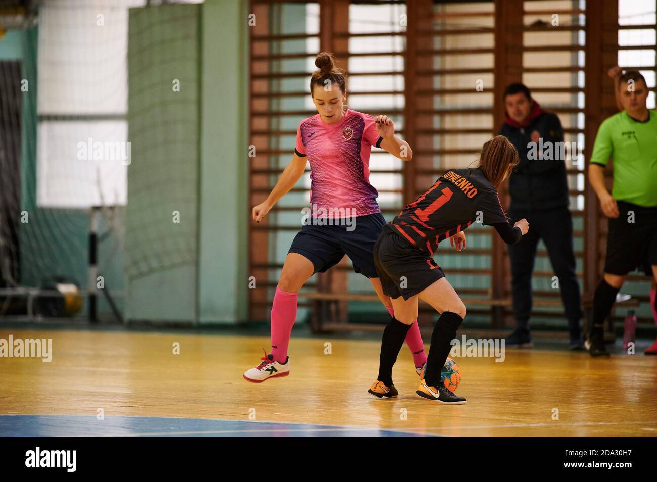 Women futsal hi-res stock photography and images - Alamy