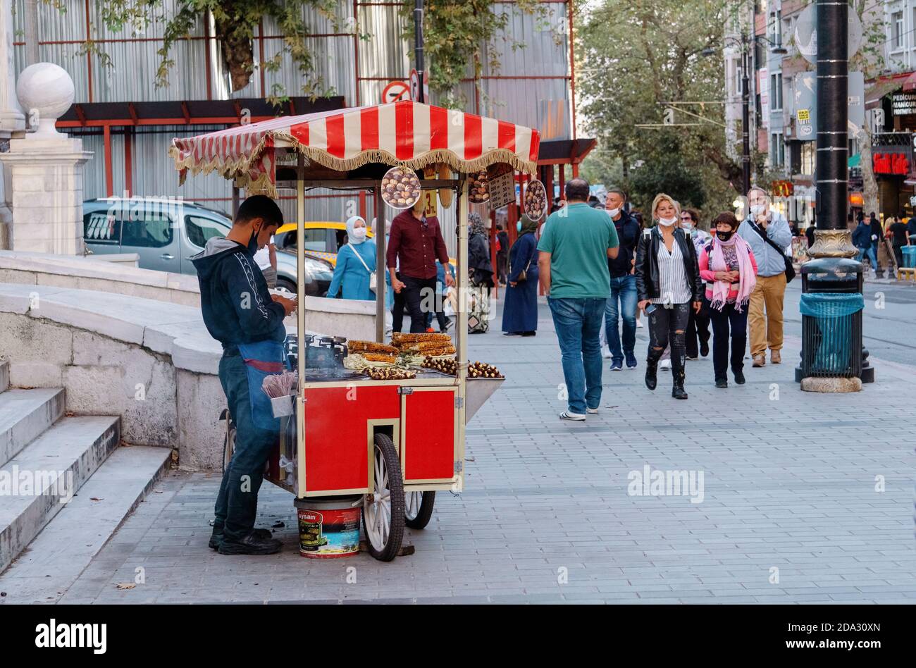 Istiklal street overcrowded street istanbul turkey hi-res stock ...