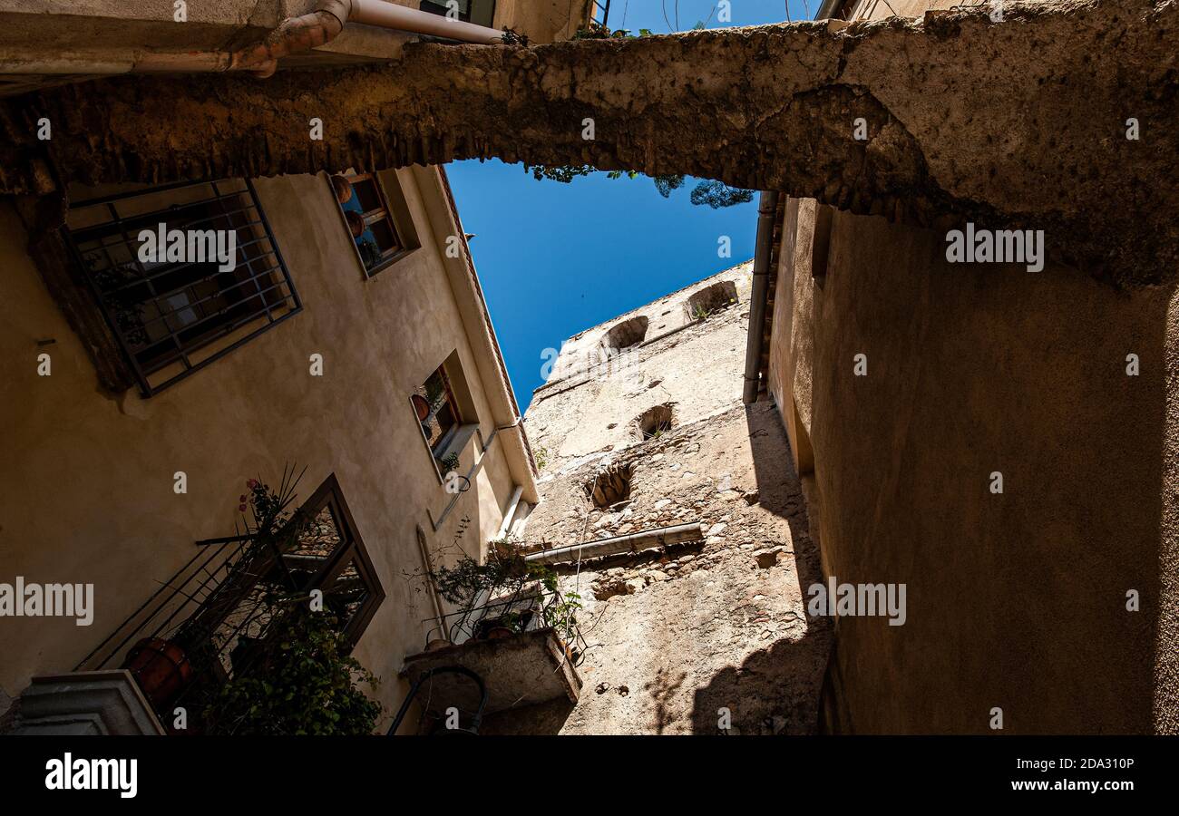 Caulonia hi-res stock photography and images - Alamy