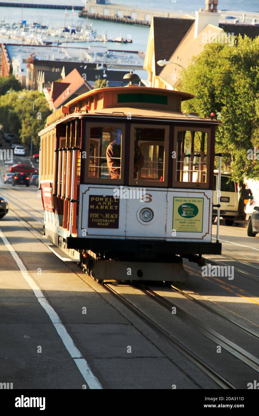 Cable car in San Francisco - California Stock Photo - Alamy