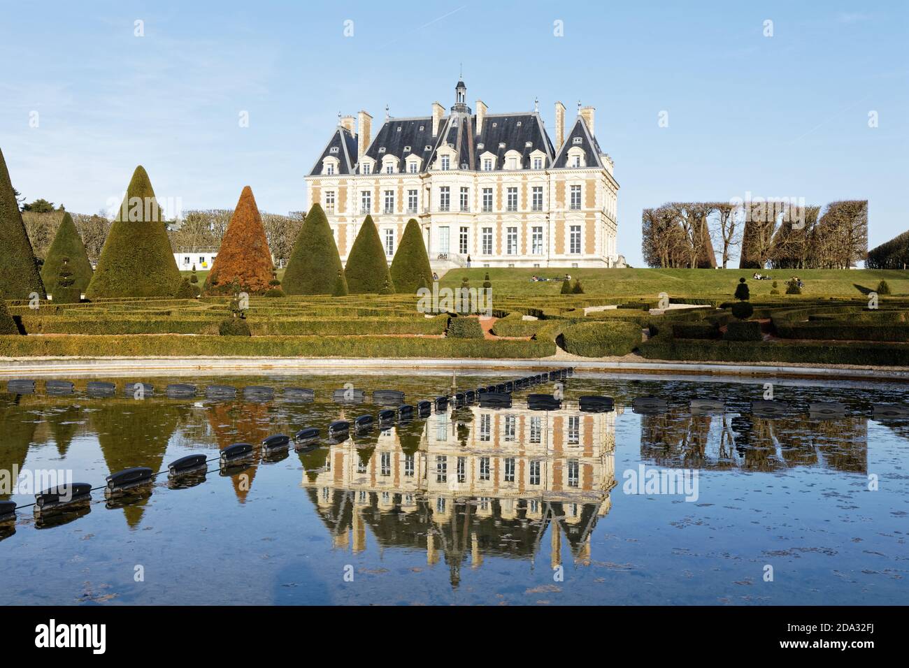 Sceaux castle in parc hi-res stock photography and images - Alamy