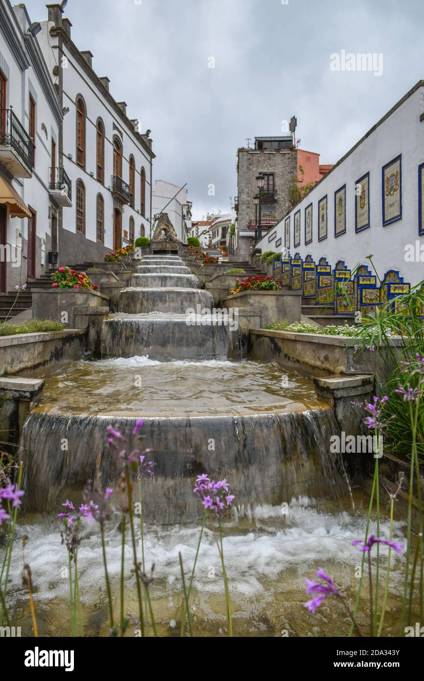 Vertical shot of a waterfall in Firgas, Gran Canaria Stock Photo - Alamy