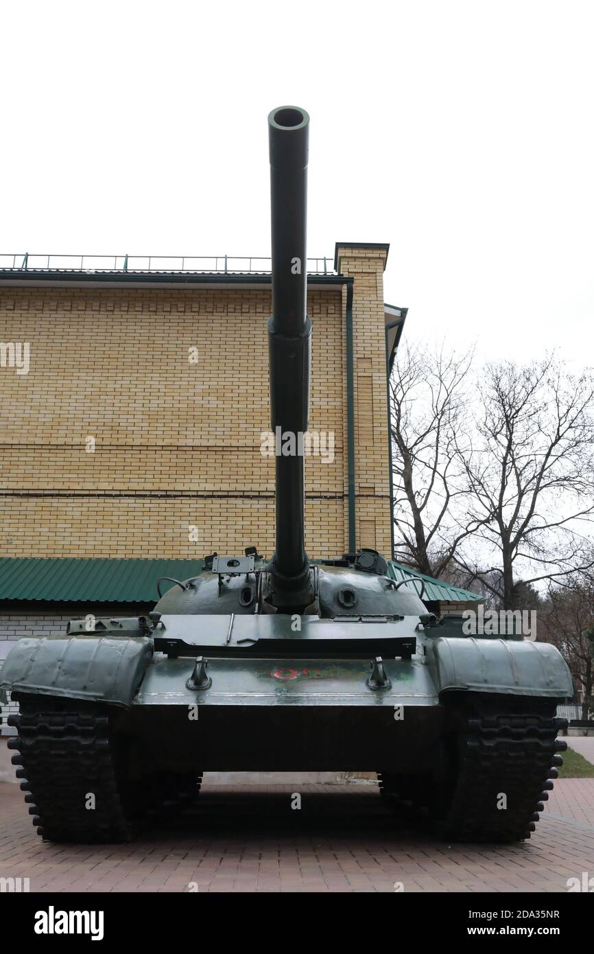 T 62 soviet tank hi-res stock photography and images - Alamy