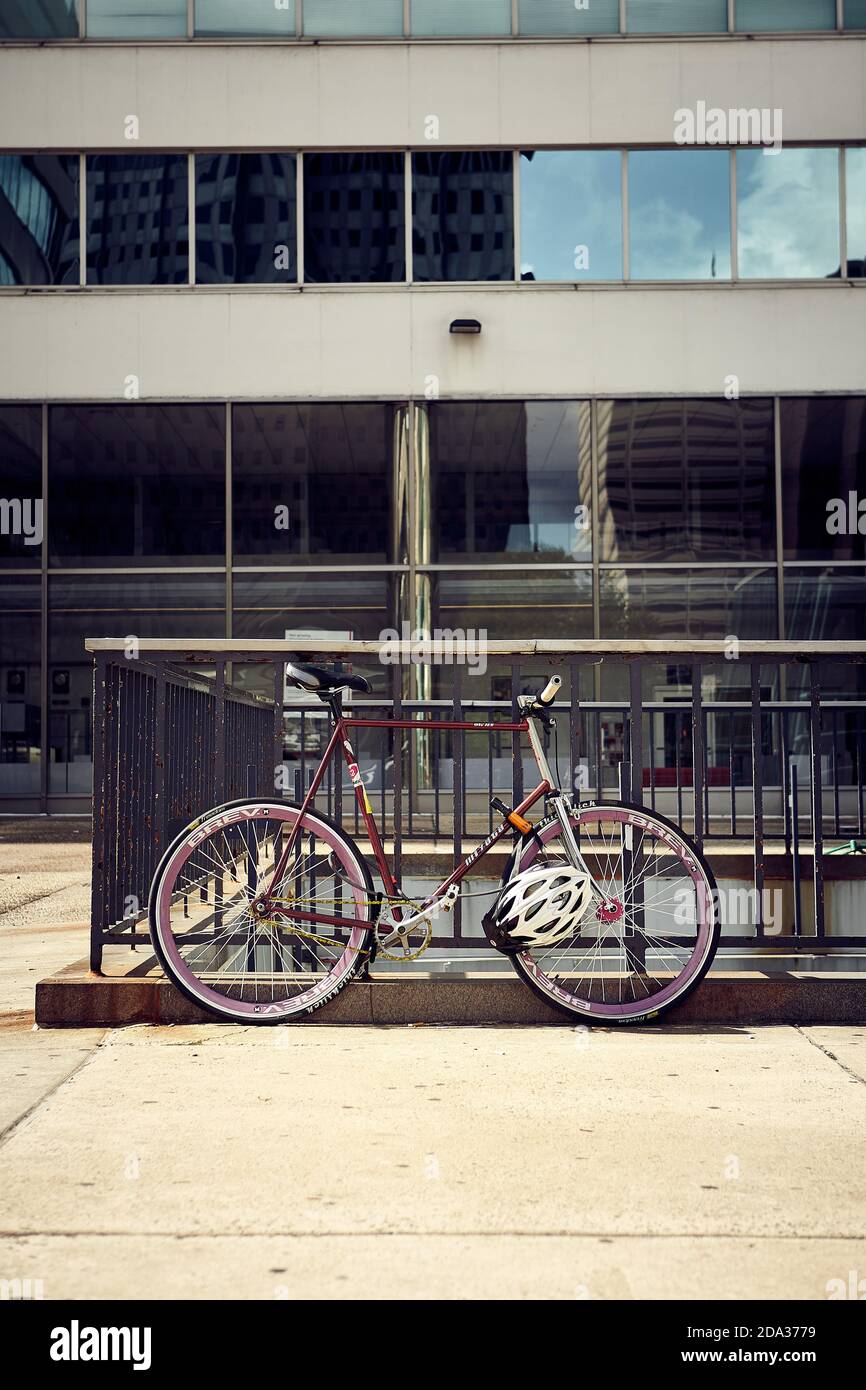Padlocked bike bicycle railing fence hi-res stock photography and ...