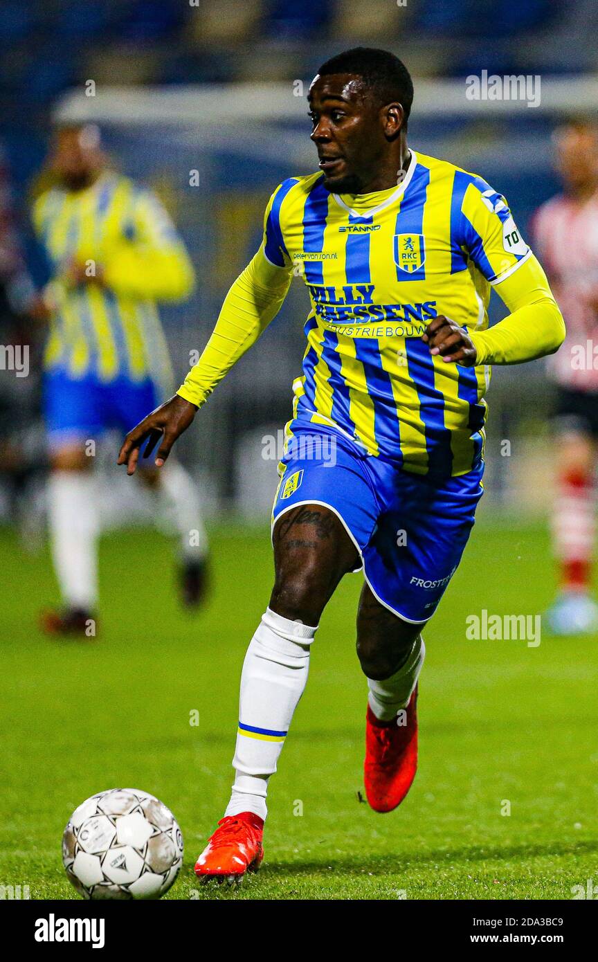 WAALWIJK, 07-11-2020, Mandemakers Stadion, Eredivisie Season 2020 / ...