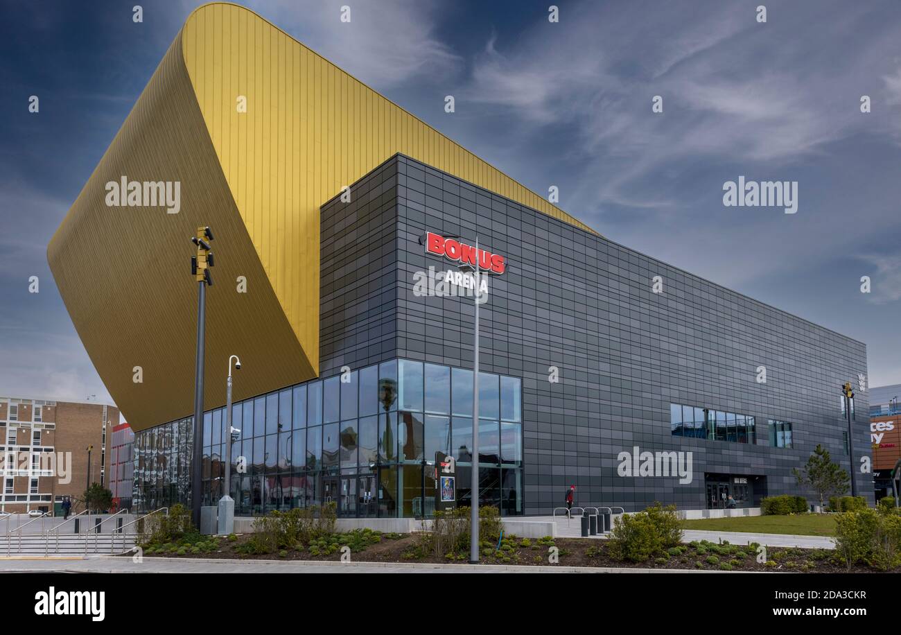 Hull indoor arena hi-res stock photography and images - Alamy