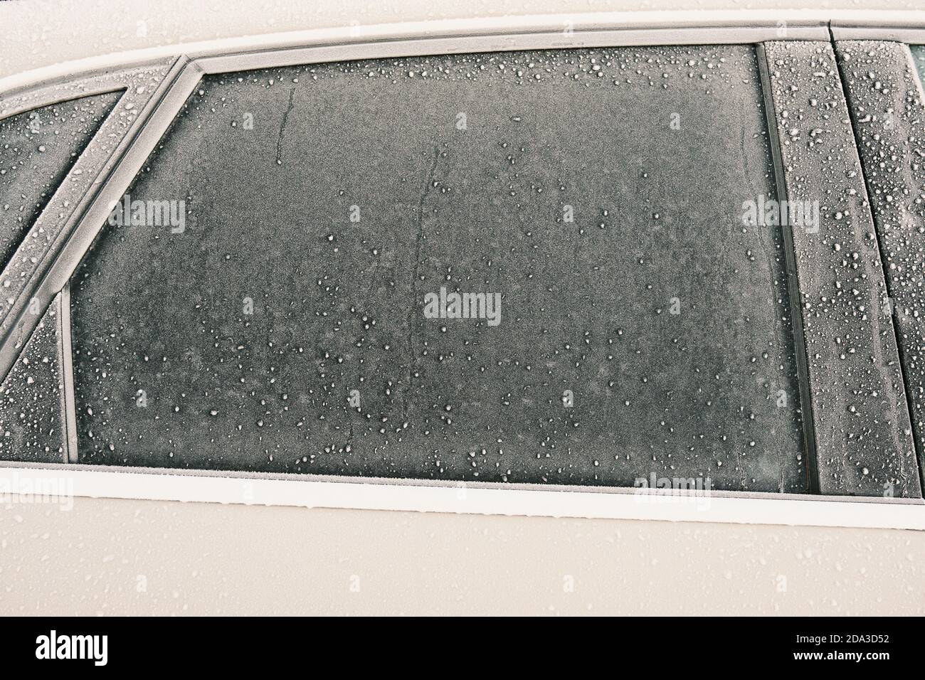 Frosted car window hi-res stock photography and images - Alamy