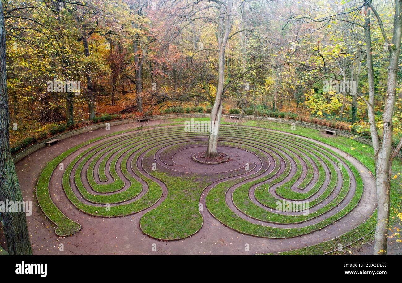 Das labyrinth hi-res stock photography and images - Alamy