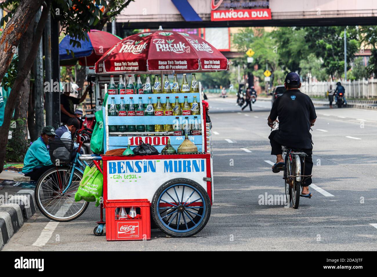 jakarta / Indonesia - 29 September 2020. retail fuel oil traders who ...