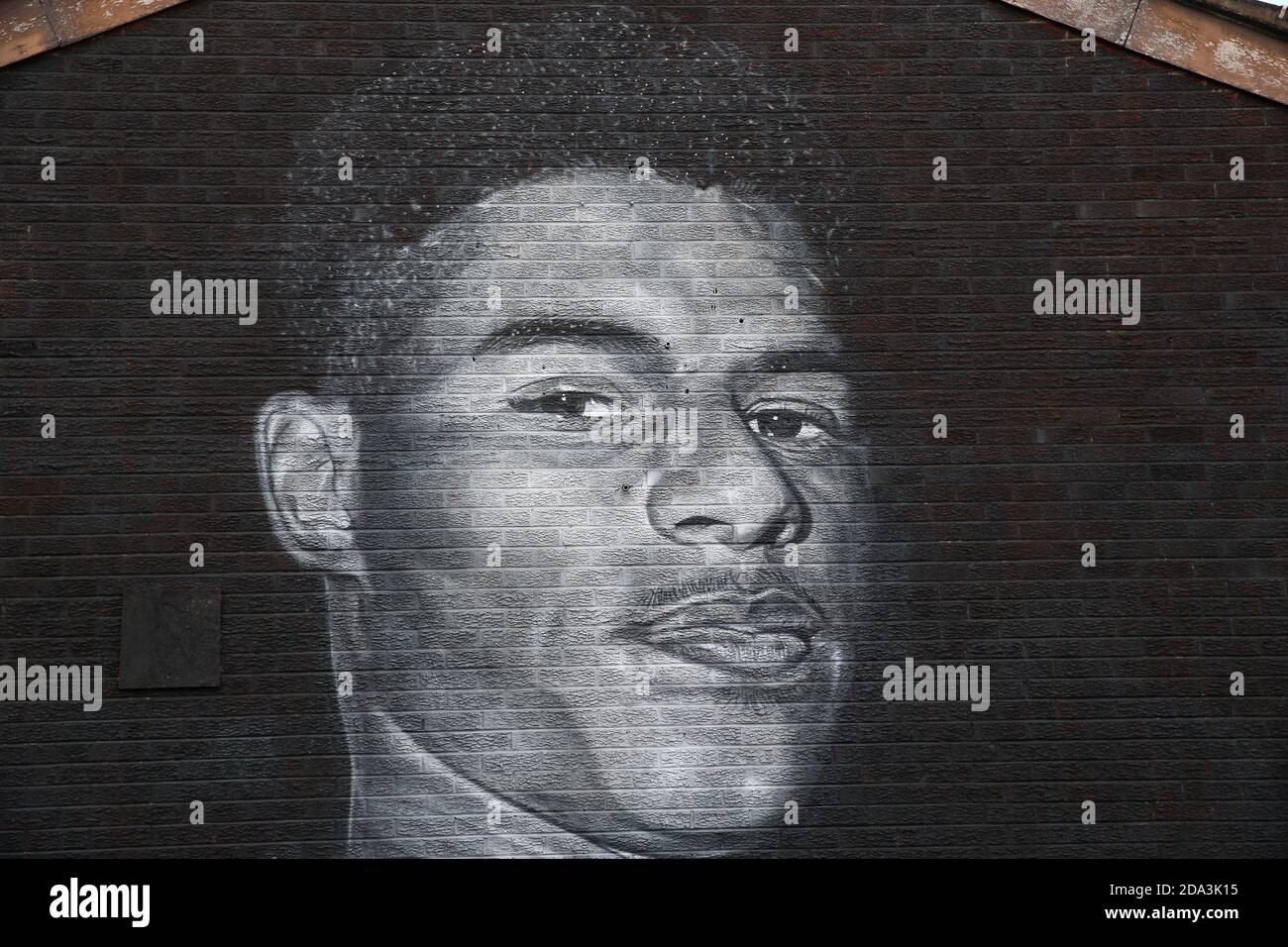 A mural of Manchester United striker Marcus Rashford by Street artist ...