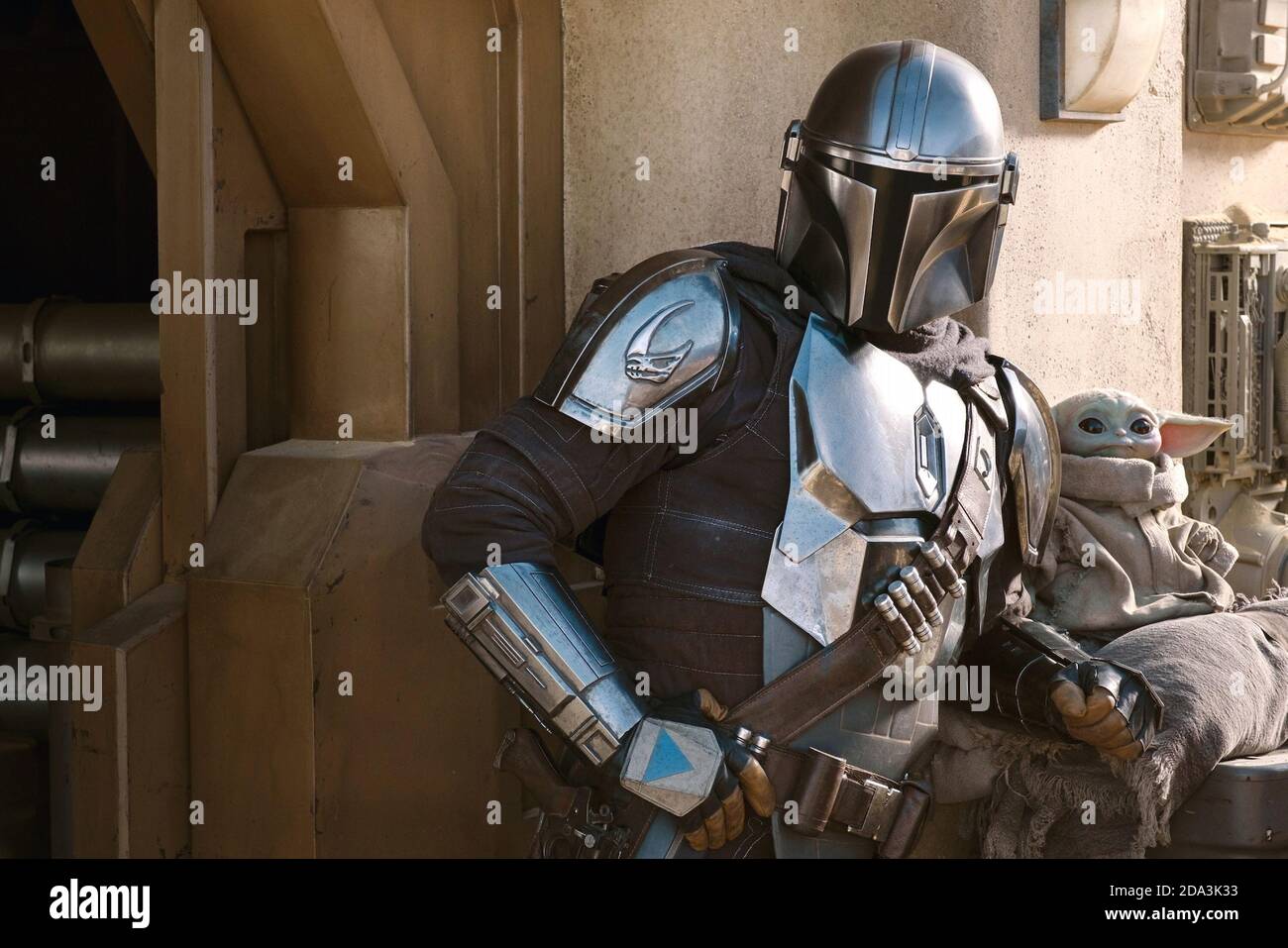 Mandalorian still pedro hi-res stock photography and images - Alamy