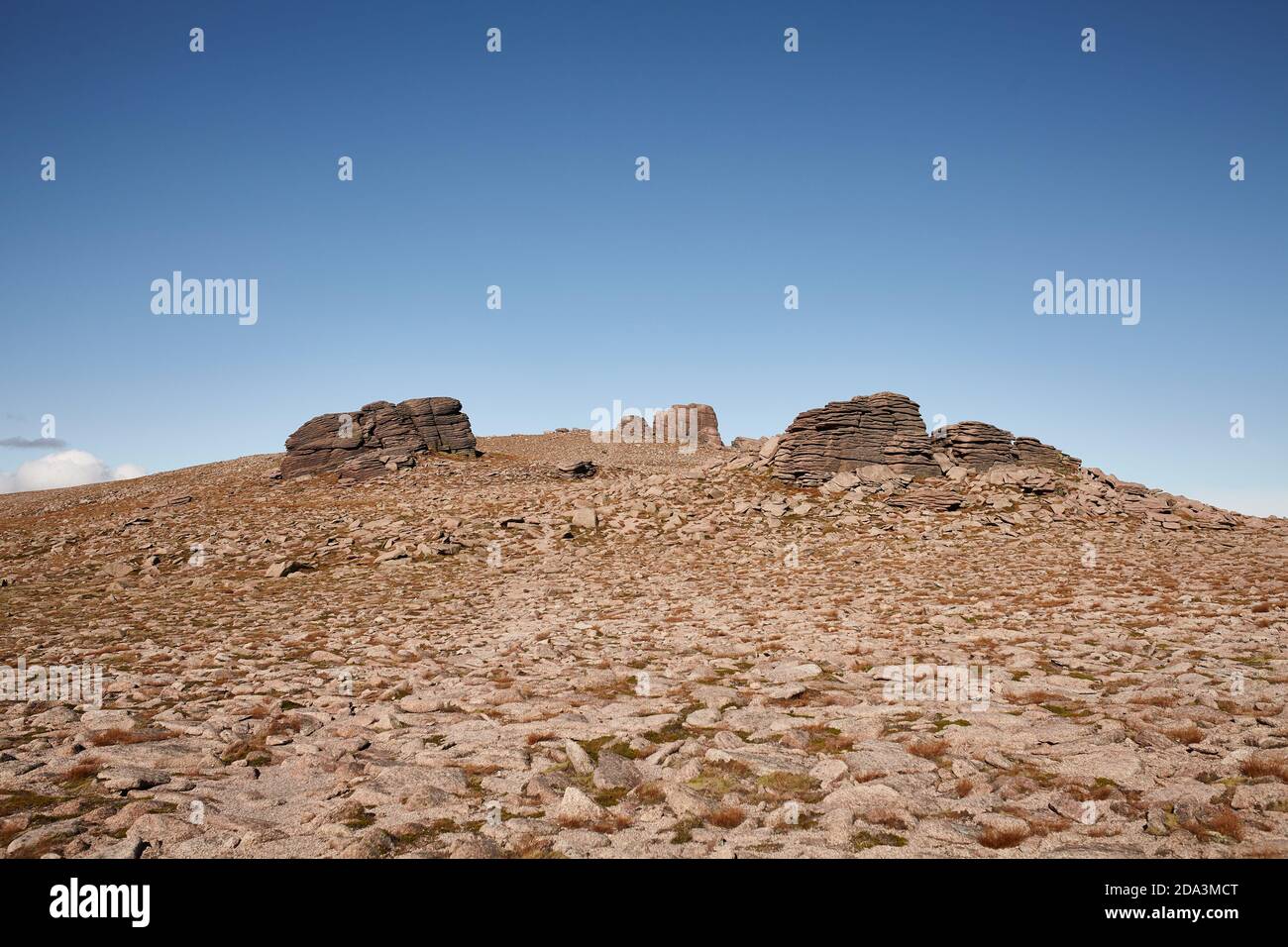 Pink Granite rock formations on a mountain summit Stock Photo - Alamy