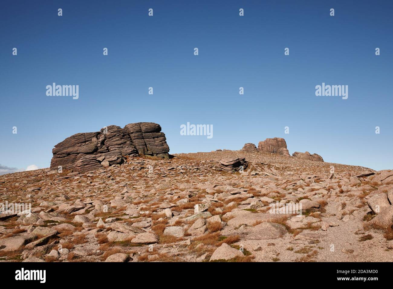 Pink Granite rock formations on a mountain summit Stock Photo - Alamy