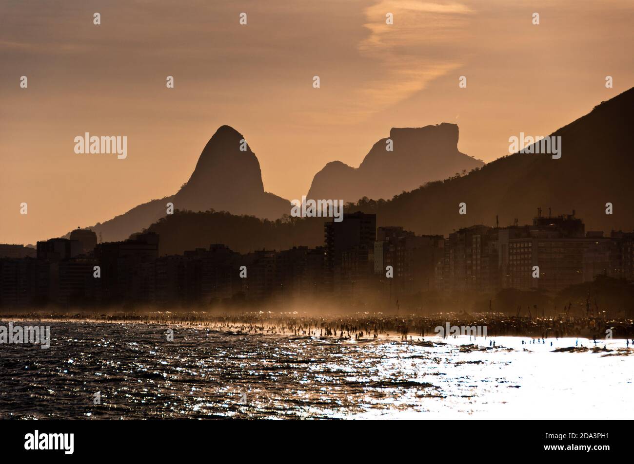 Place climate famous mountain sunset scenic hi-res stock photography ...