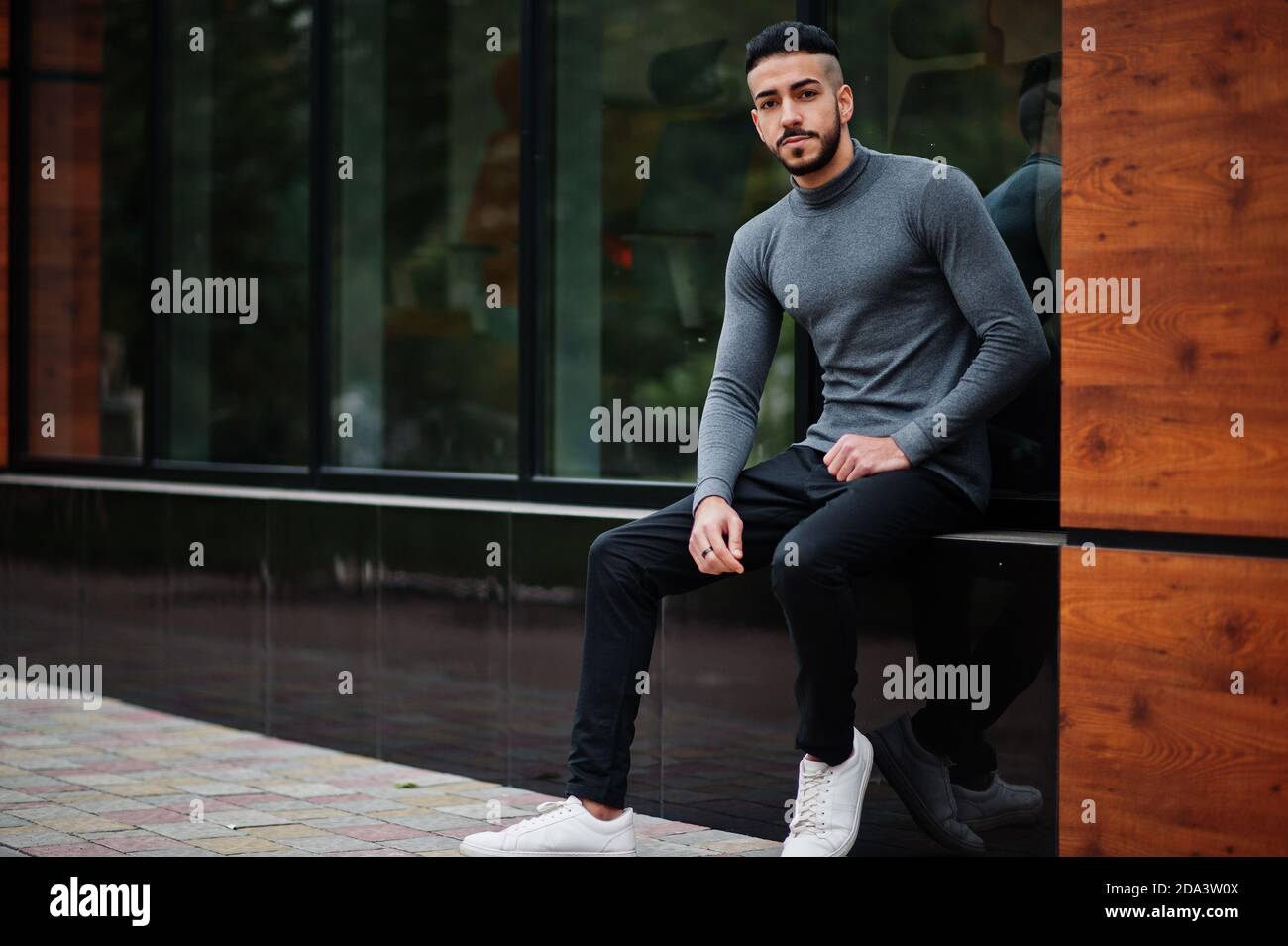 Palestinian model hi-res stock photography and images - Alamy