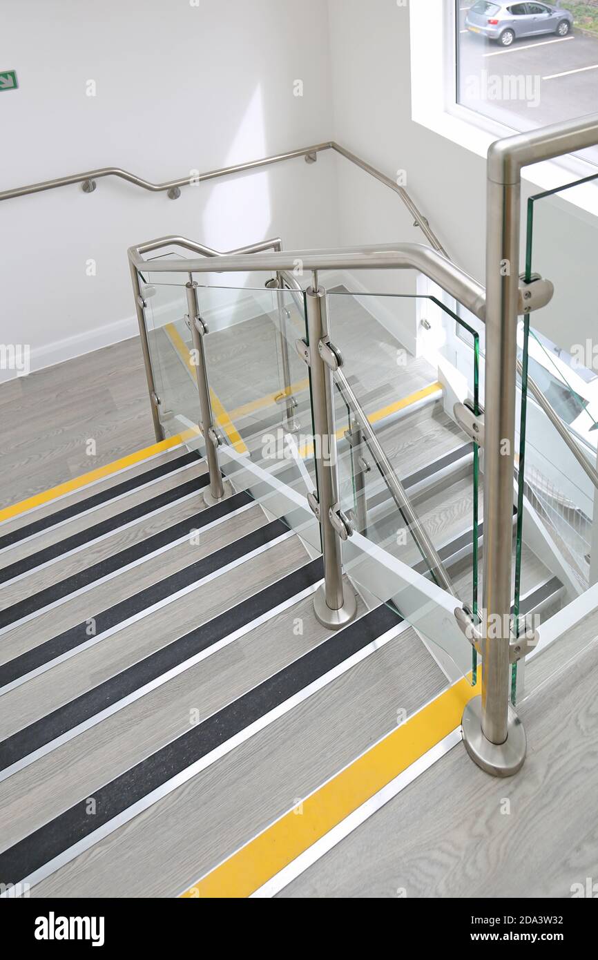 Toughened glass hi-res stock photography and images - Alamy