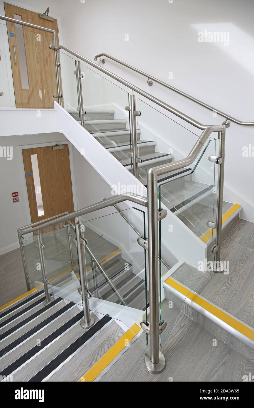 3 storey apartment block hi-res stock photography and images - Alamy