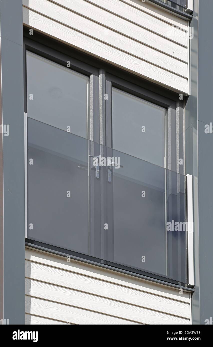 Timber cladding detail hi-res stock photography and images - Alamy