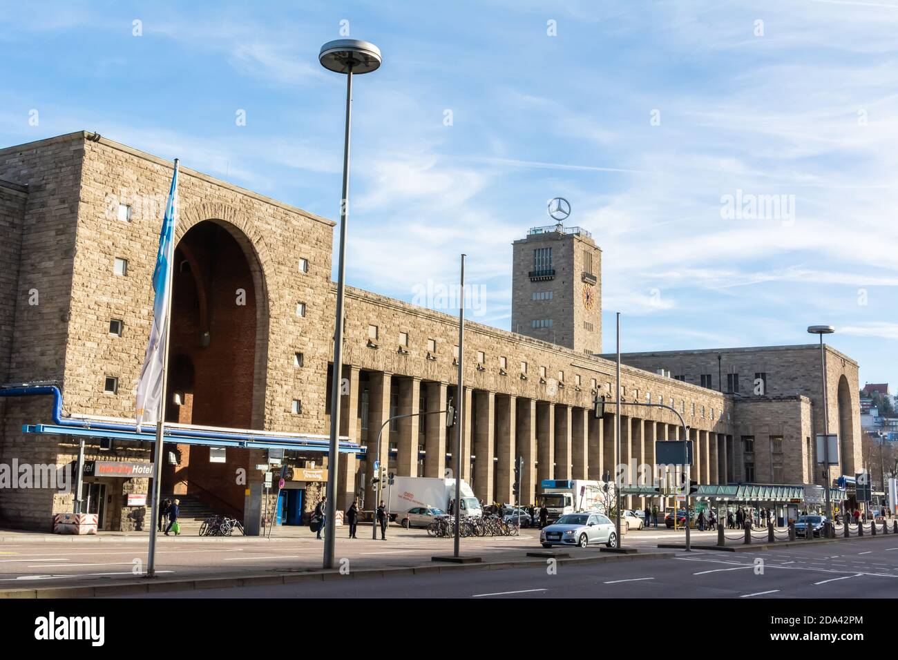 Stuttgart hauptbahnhof hi-res stock photography and images - Alamy
