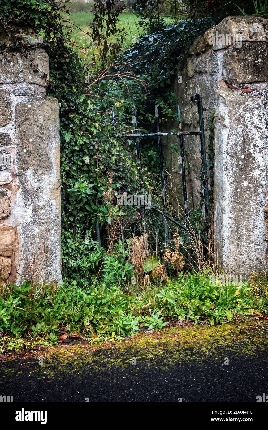 Broken Iron Gate High Resolution Stock Photography and Images - Alamy