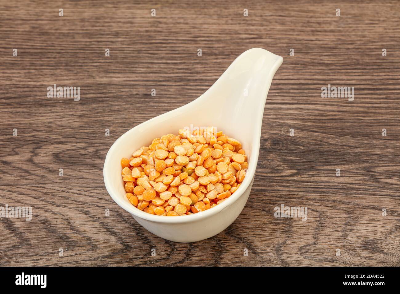 Dry peas for cooking in the bowl Stock Photo - Alamy